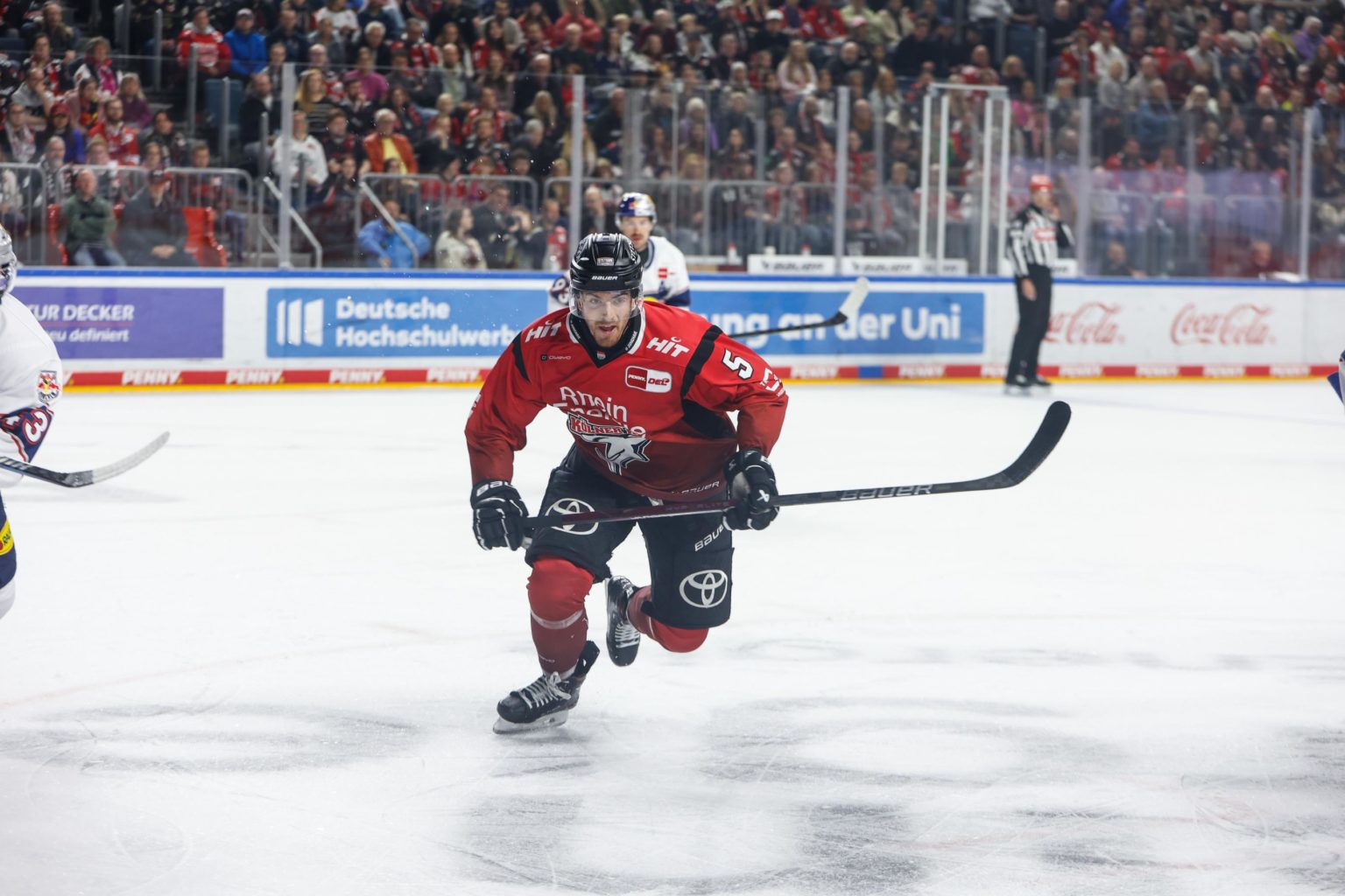 Haie siegen in Schwenningen und holen sich DEL-Rekord - Koeln 0221 News ...